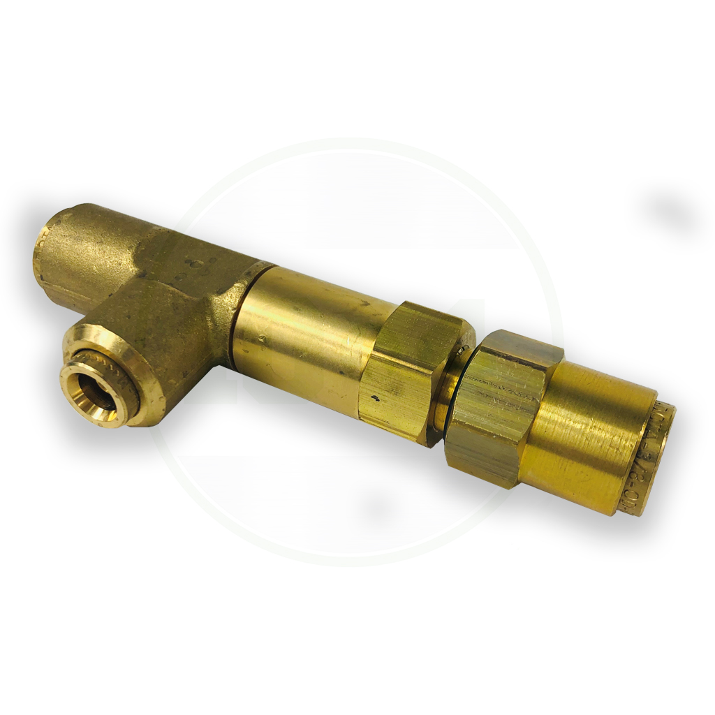 8083419 Tee Fitting » 10-4 Truck Parts